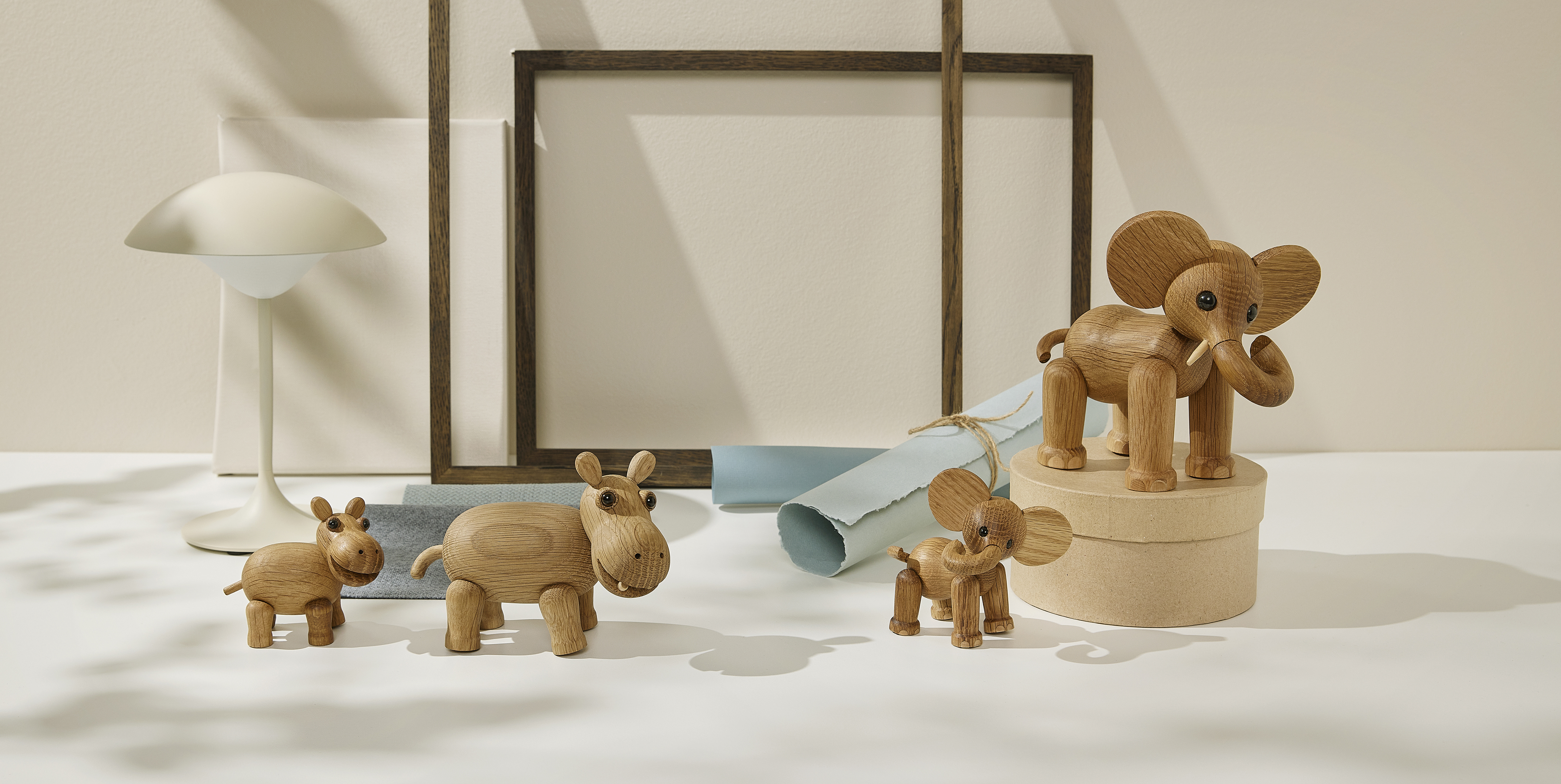 Spring Copenhagen | Trædyr og designobjekter til hjemmet | Kop & Kande